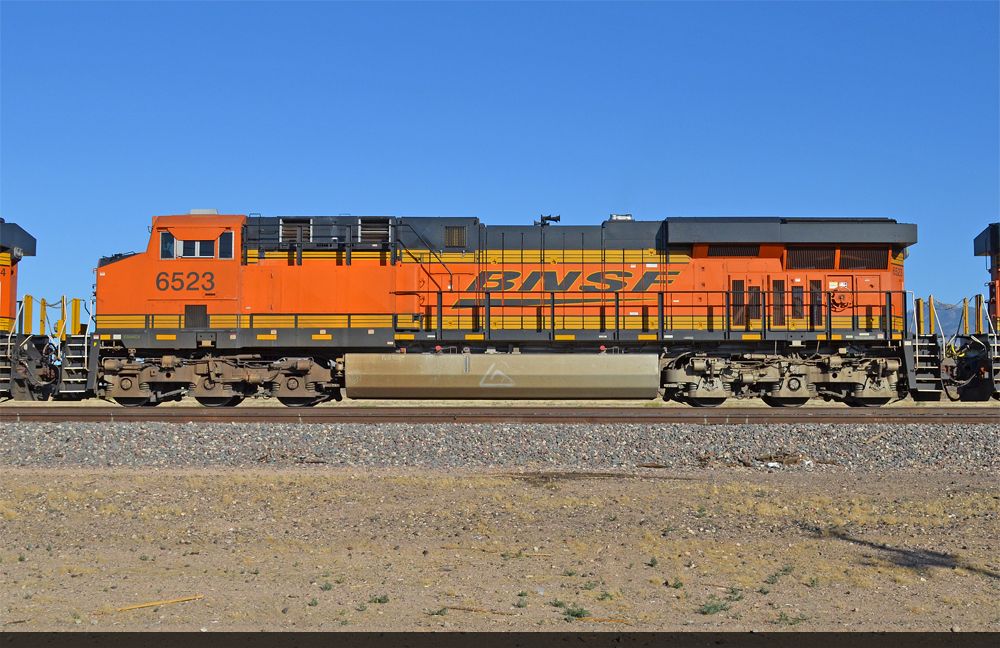 BNSF 6523
